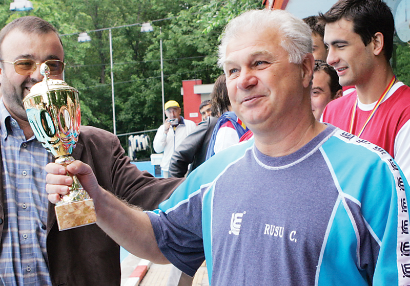 Vine Rusu la naționala de polo!