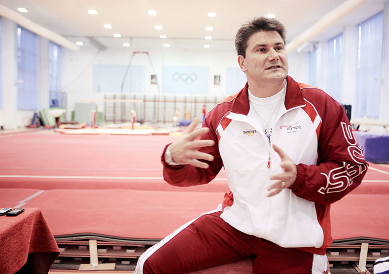 Nicușor Pascu a dat Elveția pe România!