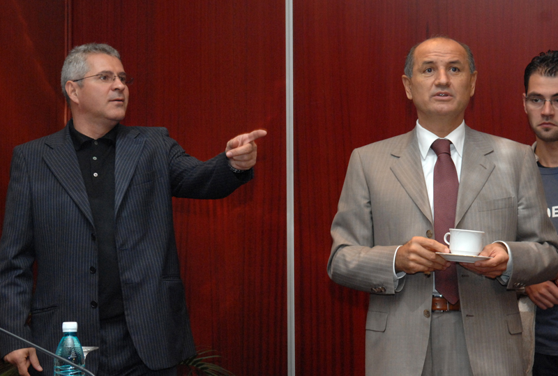 "Pe George Copos nu îl mai interesează Rapid"