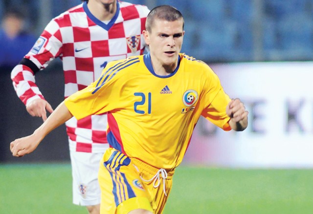 "Nimeni nu l-a ofertat pe Bourceanu! Costă cel puțin 1.5 milioane de euro!"