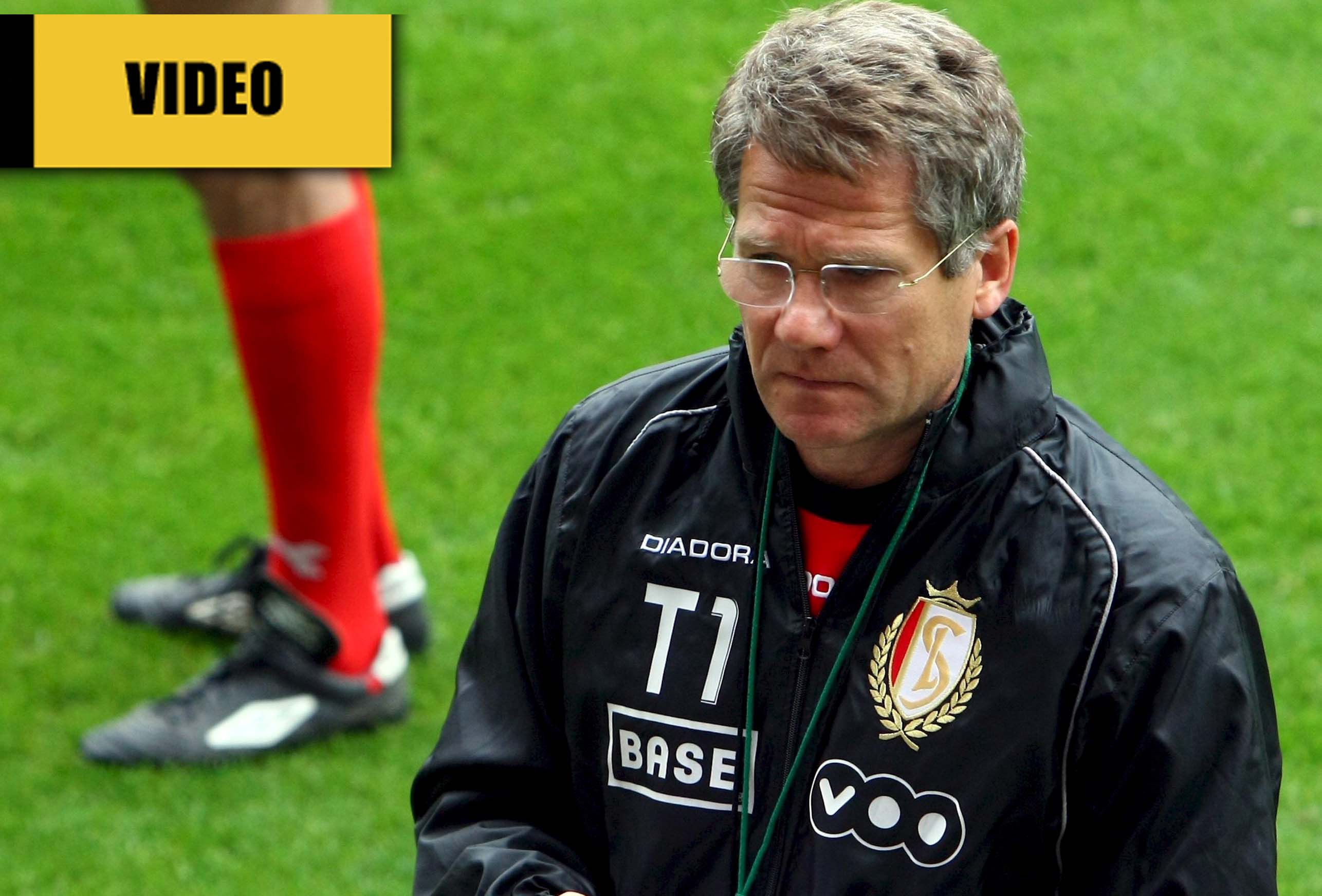 Boloni, susținut de "câini"** "E cel mai indicat pentru Dinamo!"