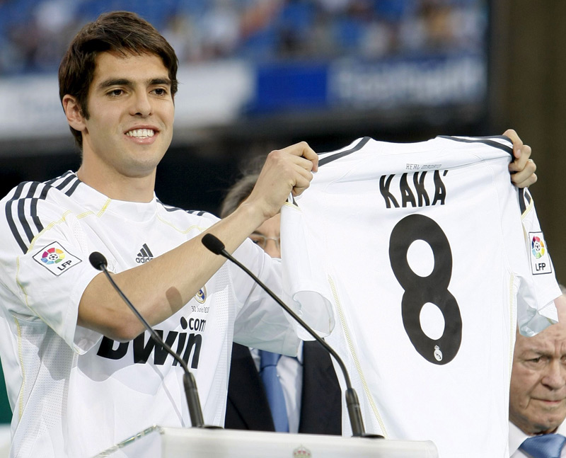 GalactiKAKA!** FOTO DE LA PREZENTAREA OFICIALĂ‚