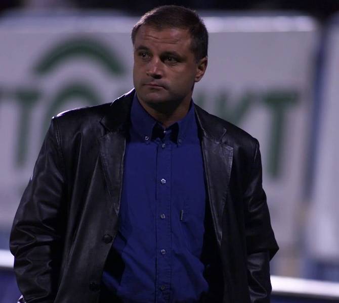 Campionii** de pe locul doi