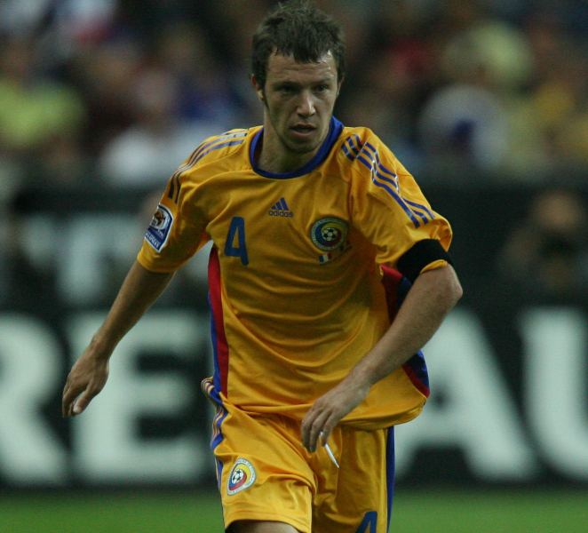 Iulian Apostol e socio!**