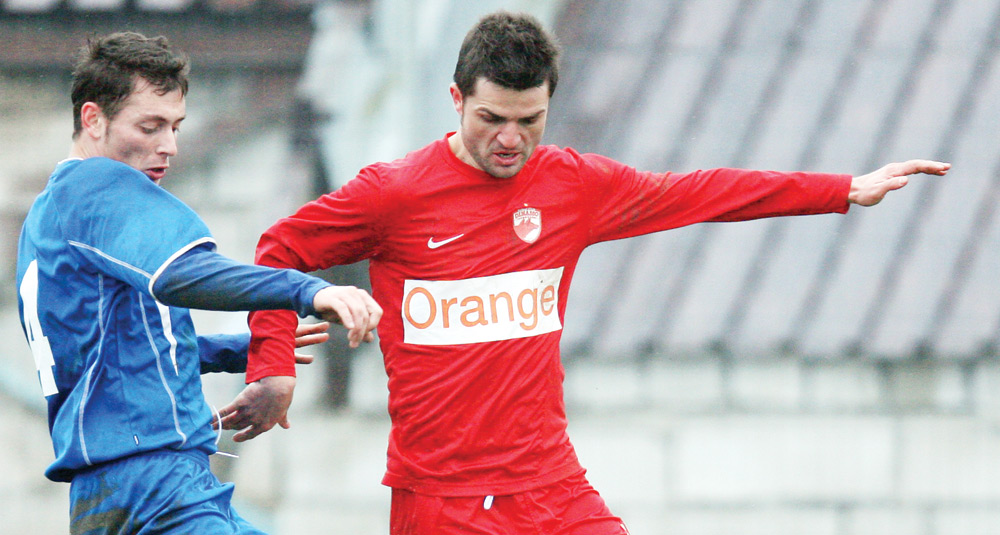 Bratu,** din nou pe tabelă