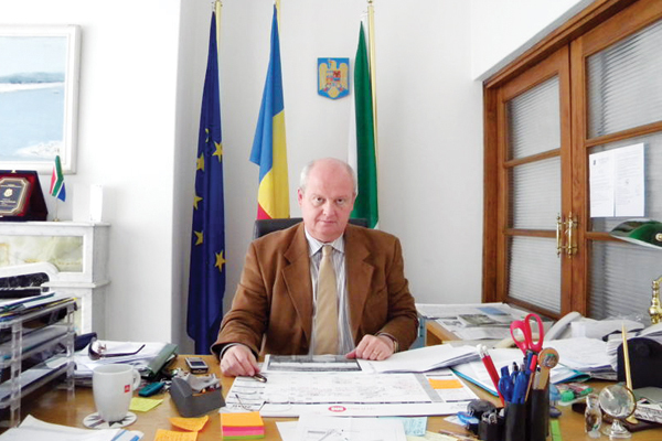 "Mulți mă întreabă de ce nu e România la CM!"