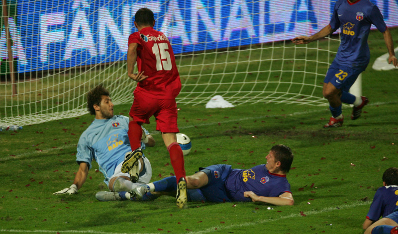 Un fost mare jucător român e cu moralul la pământ în Spania: "Nici nu ...