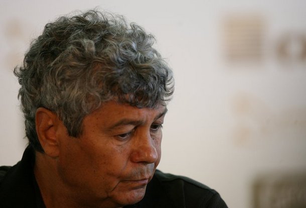 Mircea Lucescu: "Nu mai există numărul 10 autentic! Cine are mingea e ...
