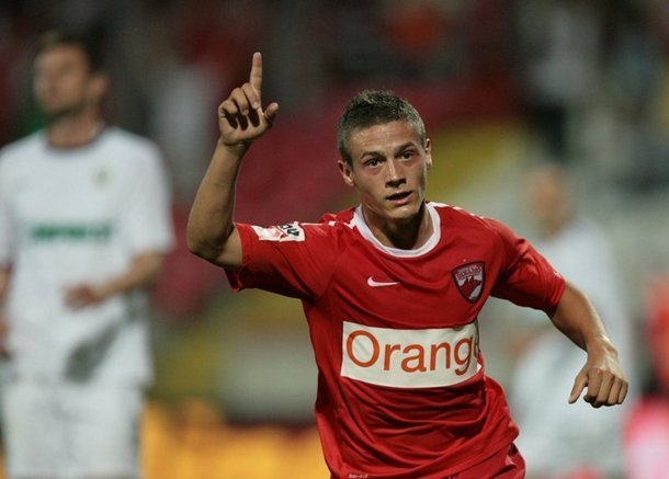 Ar avea Torje loc la Galatasaray? "Trebuie să mai muncească, are și ...