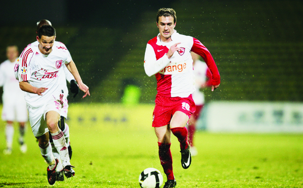 Alexe, jucătorul care va readuce gloria echipei naționale!** Vezi ...