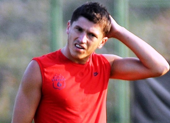 Tănase, făcut praf! "Nu are ce căuta la Steaua!** Fanii îl vor lua la ...