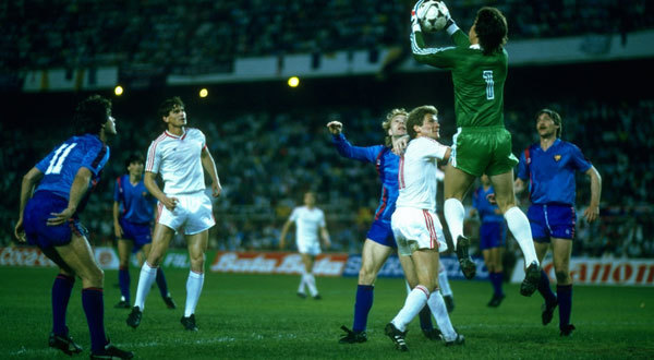 Steaua '86, decorată de Armata Română!** Vezi ce distincție vor primi ...