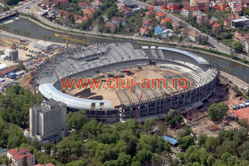 SUPER FOTO Arena din Cluj, vedere aeriană!** S-a început montarea tabelei