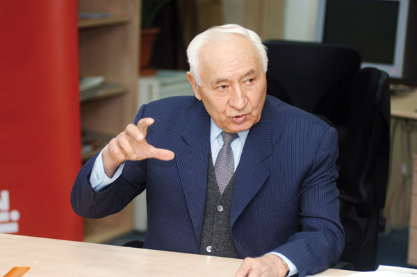 Umbra Internelor la Dinamo?** "Badea și-a arătat influența"