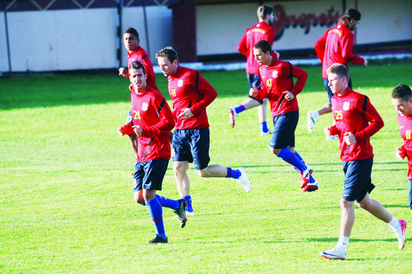 "De unde a apărut ăsta, mă?"** MM mai primește o PALMĂ‚! Stan pariază ...