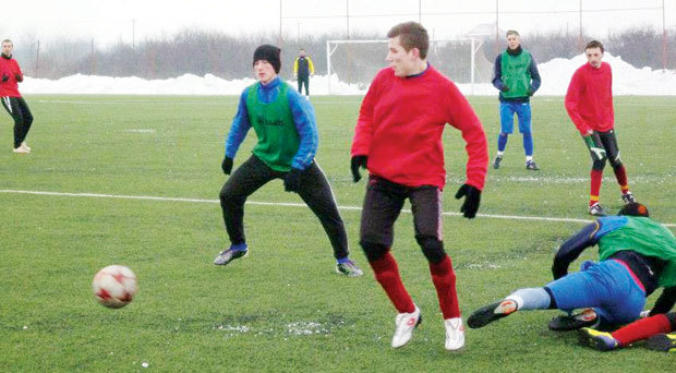 Ritli jr, KO!** Fiul fostului portar al Stelei din anii '90 s-a ales cu ...