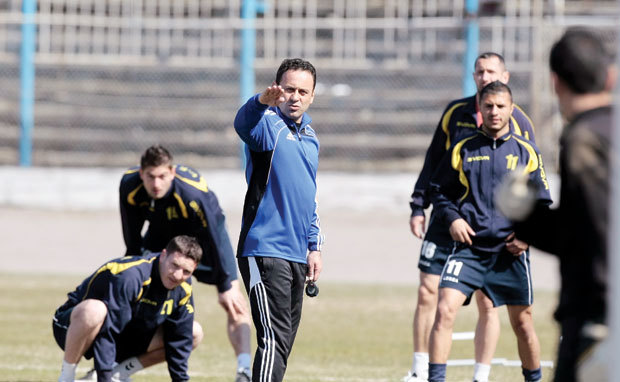 'Jucam până la 45 de ani, dacă nu era Gigi'** Povestea omului 'lucrat ...