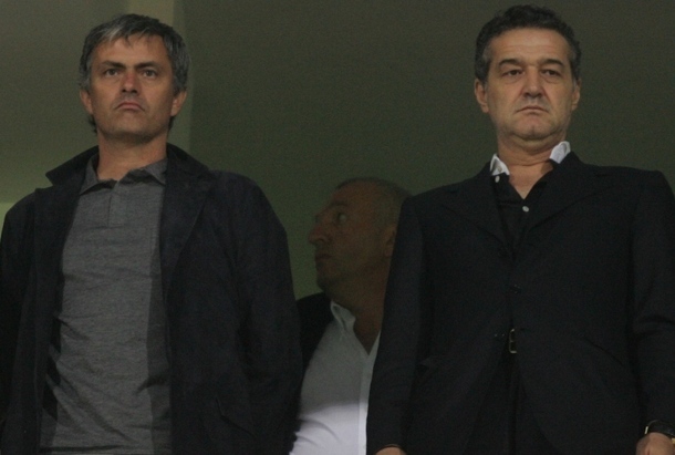 Becali:"M-am întors puțin curat!** Antrenorul creează artă, face ce ...
