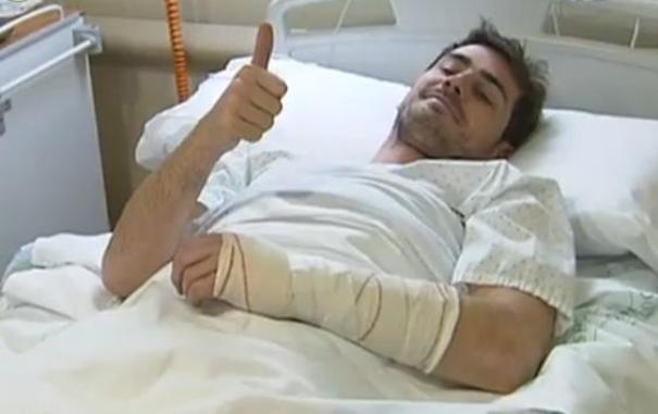 "Totul e OK!"** Casillas a fost operat cu succes după fractura la deget ...