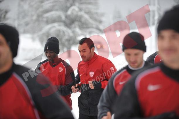 Rullo ar putea debuta pentru Dinamo în meciul cu Astra!** Țălnar vrea ...