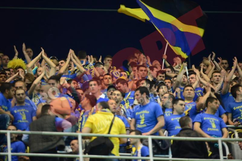 "Lupii" invadează Bucureștiul și anunță un spectacol unic la finala Cupei. Peste 20.000 de fani ...