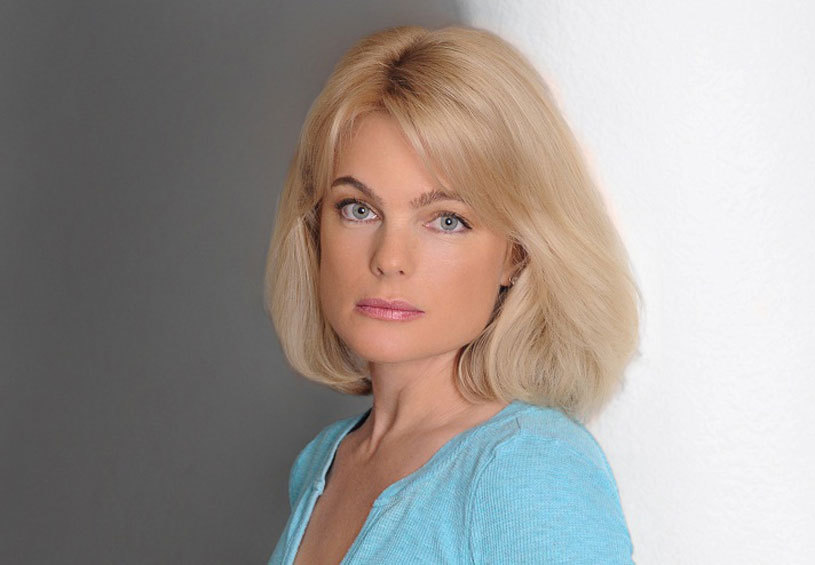 Erika Eleniak, vedeta din Baywatch, vine în România pentru "Celebrity ...