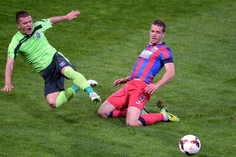 Neacșa explică de ce a lăsat Craiova pentru Viitorul: "Vreau să joc, nu ...