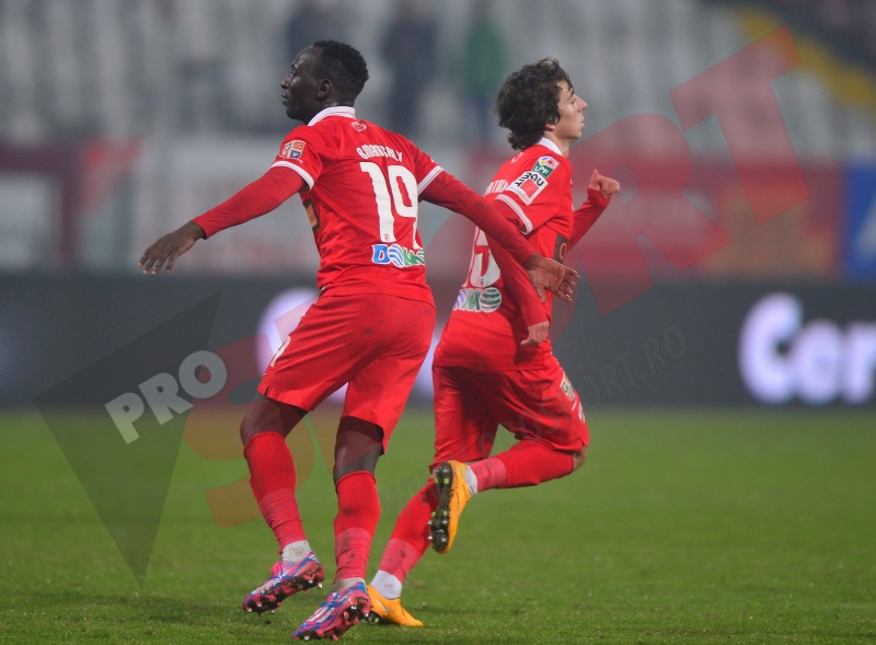 Hagi l-a felicitat pe Patrick Petre: "Sper să aibă o carieră frumoasă ...