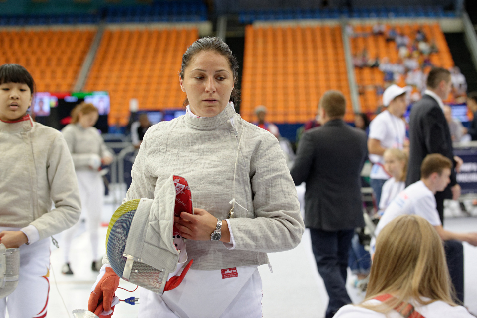 CM de Scrimă de la Moscova | Bianca Pascu, Iulian Teodosiu și Alin Badea s-au calificat pe ...