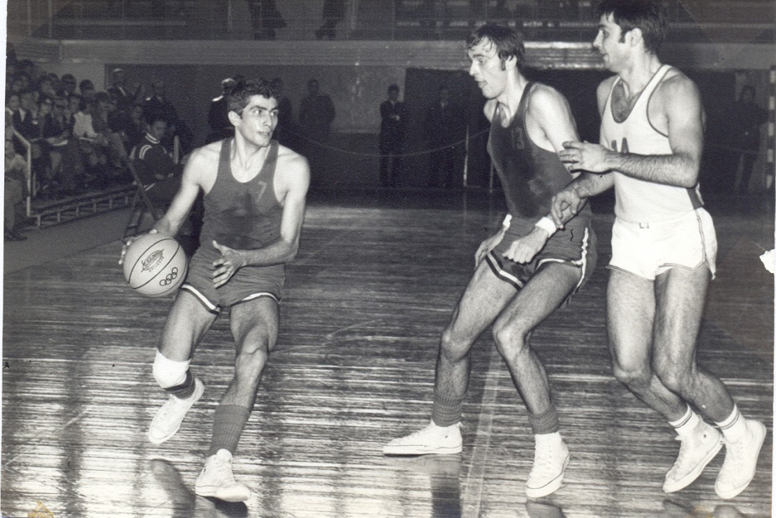 Dinamo - Steaua sau "Securitatea vs Armată". Cum percepe derby-ul de ...