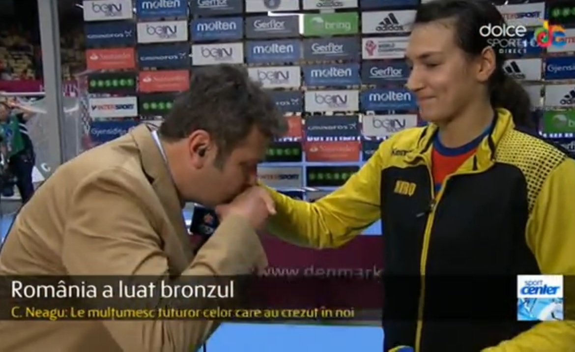 VIDEO | Gestul emoționant al comentatorului Cosmin Băleanu în fața ...