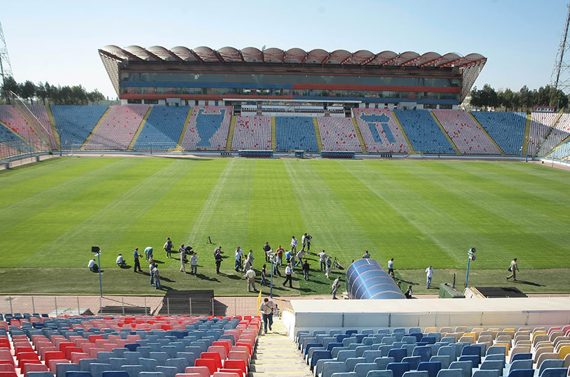 Patru noi stadioane vor fi construite în București. Cât costă fiecare ...