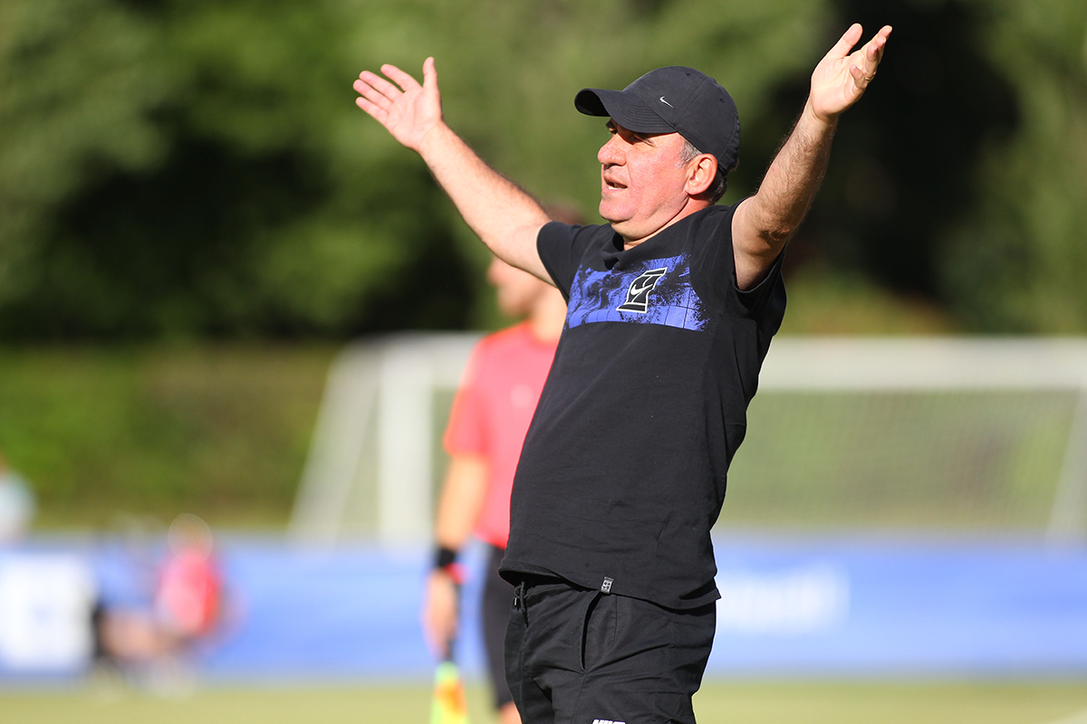 Hagi nu uită și nu iartă: "Am bătut iar Steaua! Ei sau patronul lor să ...