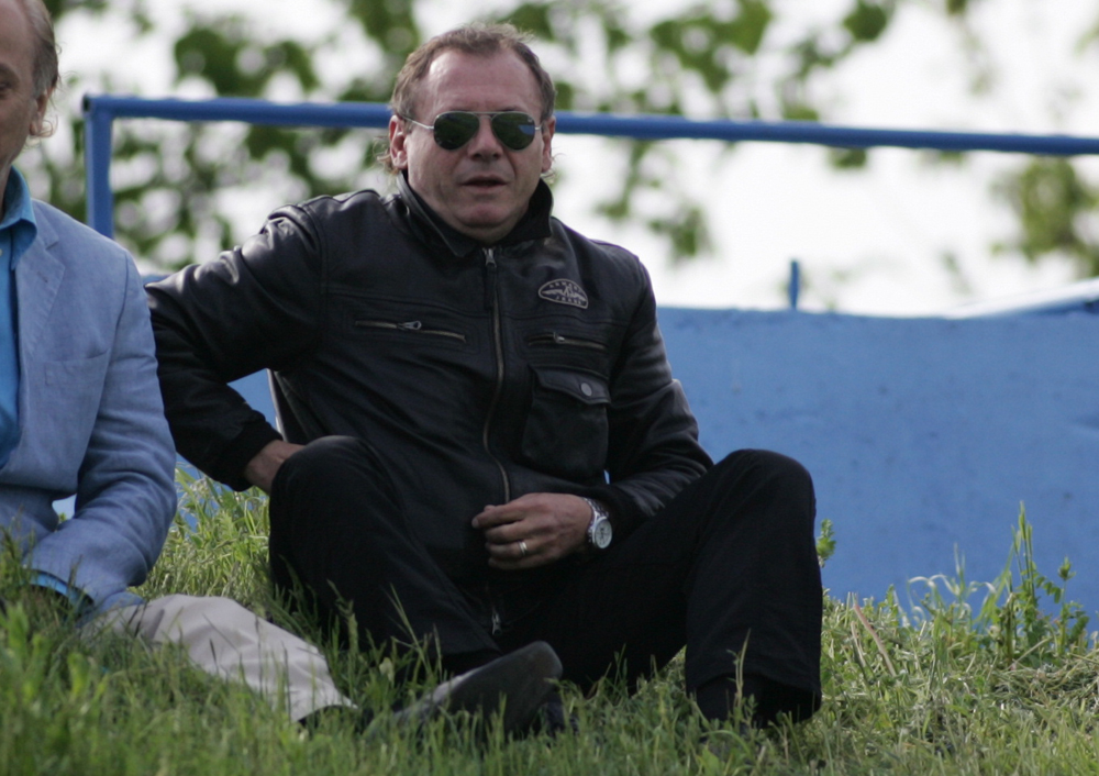 Omul care a deschis drumul antrenorilor români în Orient. Cum arată CV ...