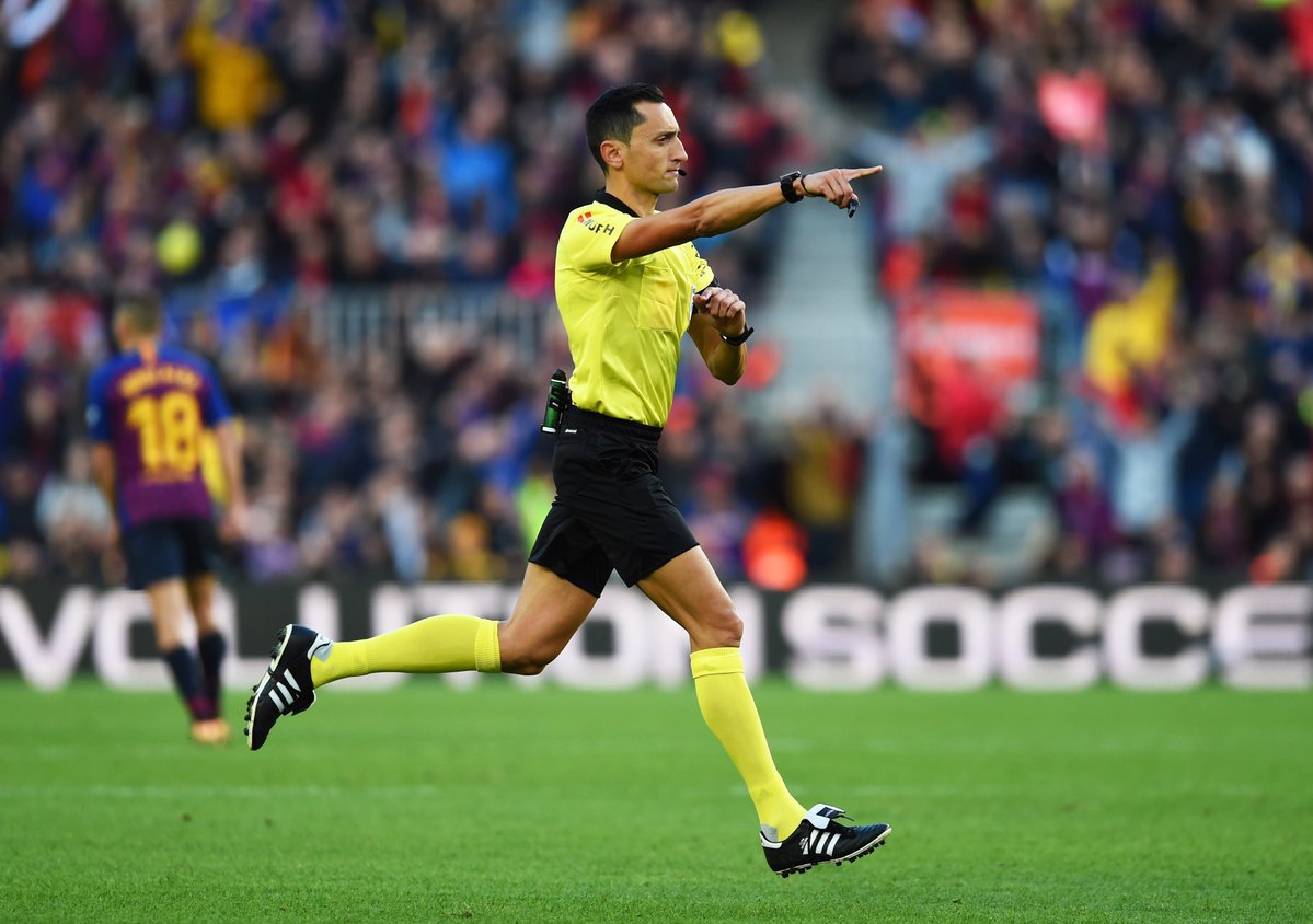 Opinia specialistului, după ce VAR-ul a fost folosit în premieră într ...