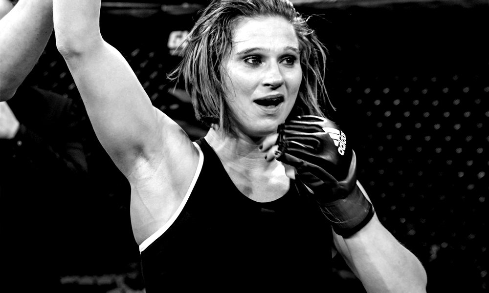 Fosta luptătoare de MMA, Katy Collins, a decedat la vârsta de 32 de ani