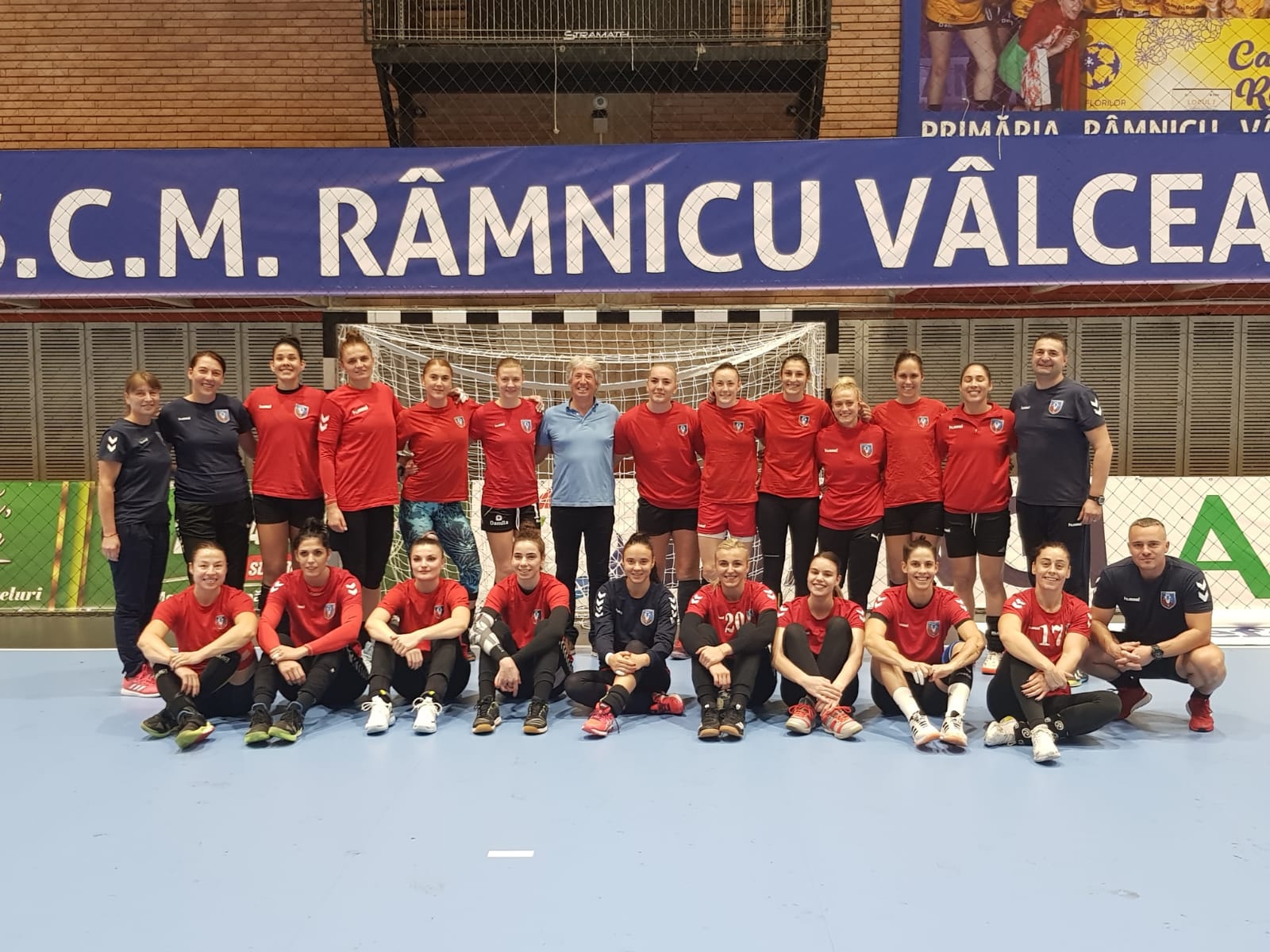 Florentin Pera înaintea debutului echipei SCM Rm. Vâlcea în Liga ...