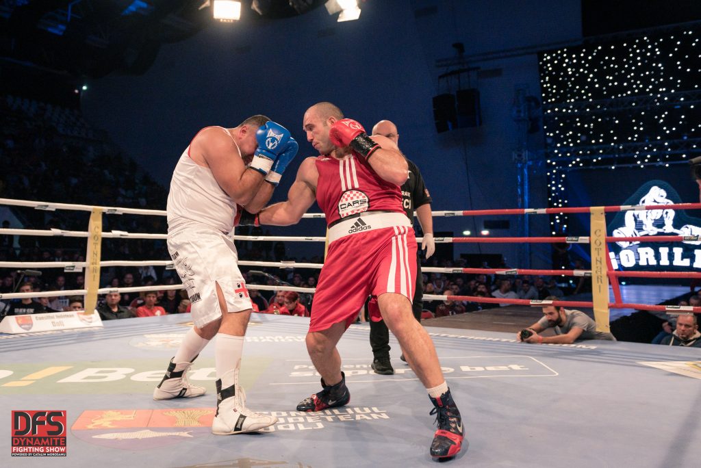 Speranța boxului românesc renunță definitiv la visul olimpic. Își face ...
