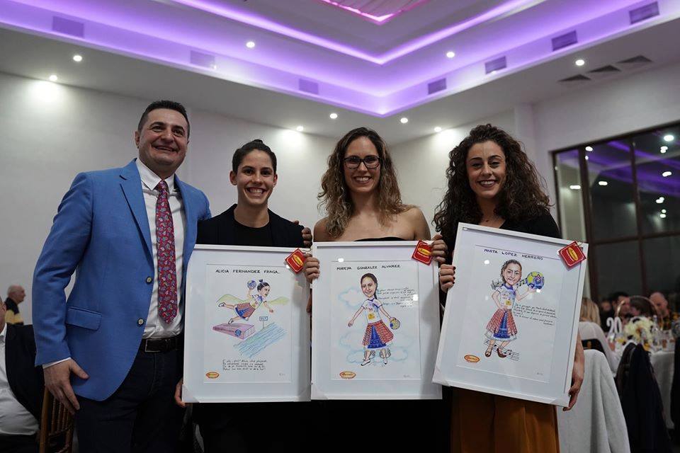 Cele trei vicecampioane mondiale din lotul lui Florentin Pera au fost premiate în cadrul Galei ...