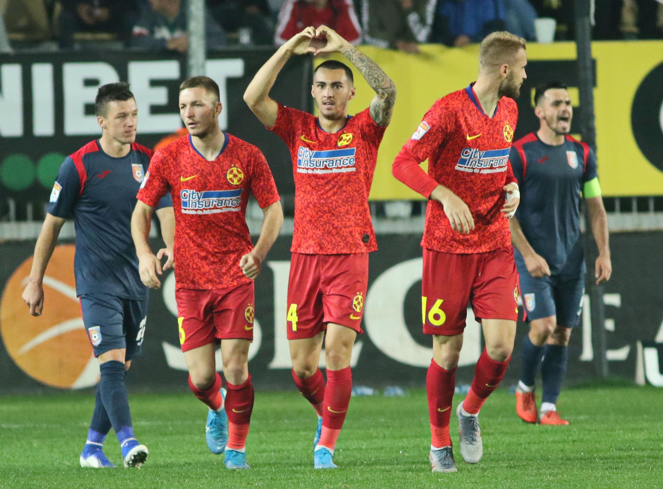 Încă un jucător a plecat de la FCSB: „Clubul nostru îi urează mult ...