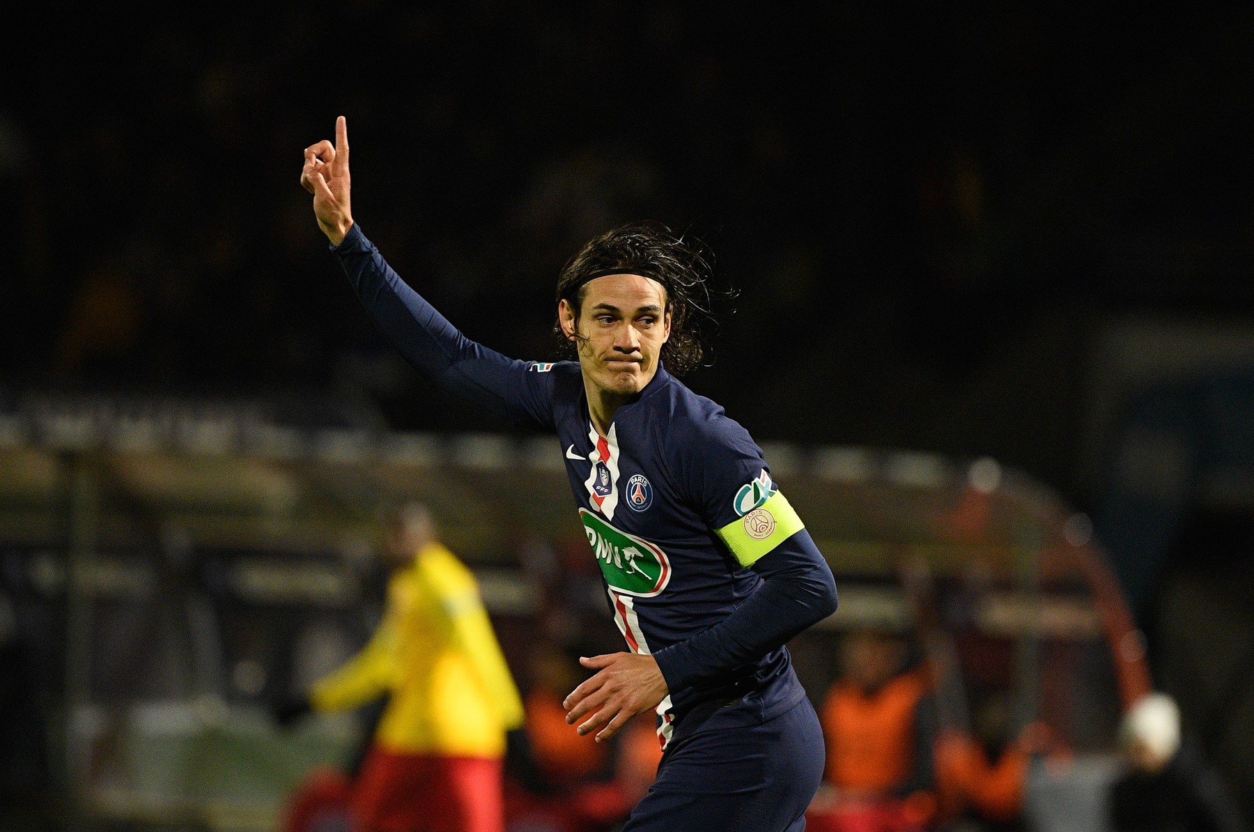 Oficialii lui PSG au anunțat plecarea lui Edinson Cavani: „Ne apropiem ...