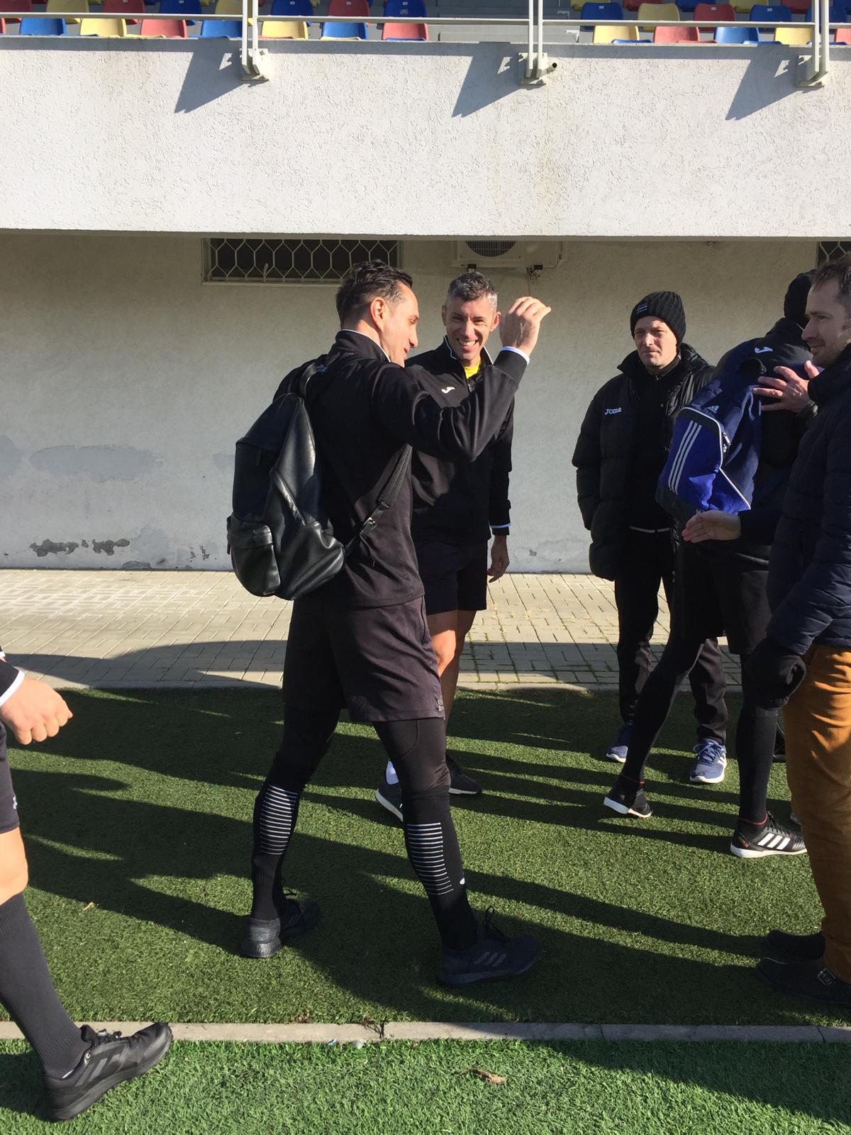 Arbitrii din Liga 1, pregătiri pentru sistemul VAR! "Nu este atât de ...