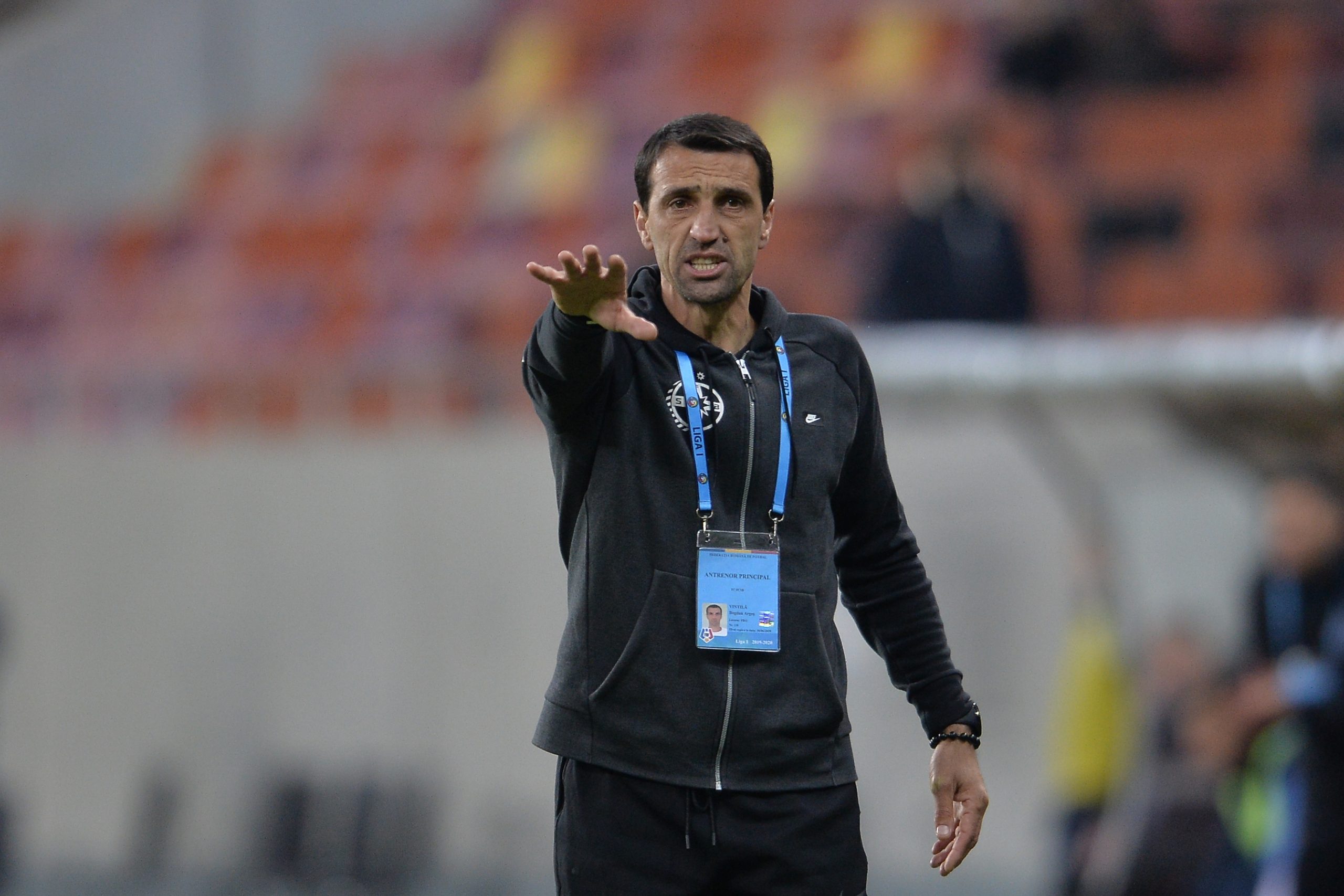 Bogdan Vintilă le răspunde contestatarilor. ”E posibil să mai sară calul!”