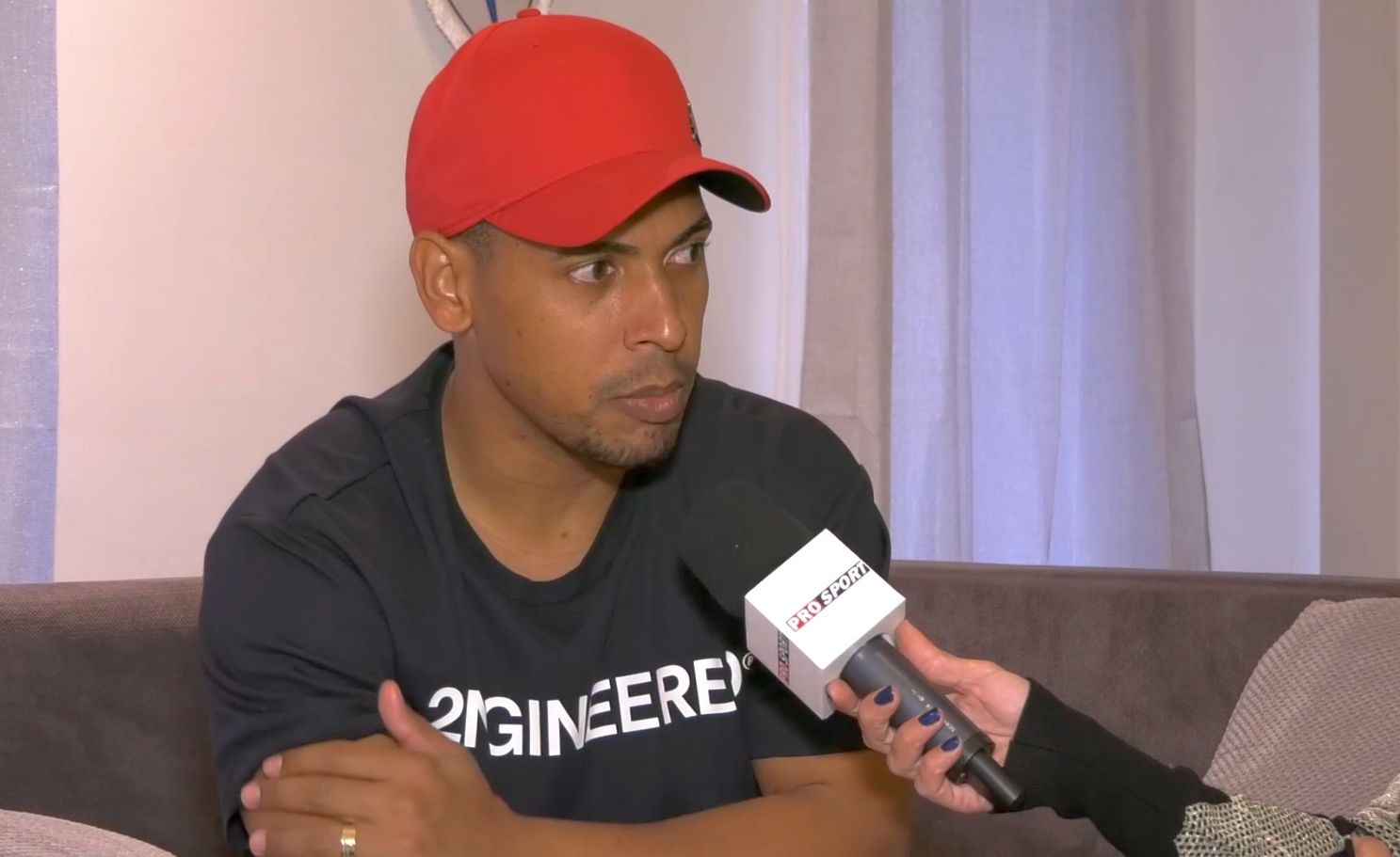 Cine împarte, parte își face! Eric a făcut topul celor mai buni ...