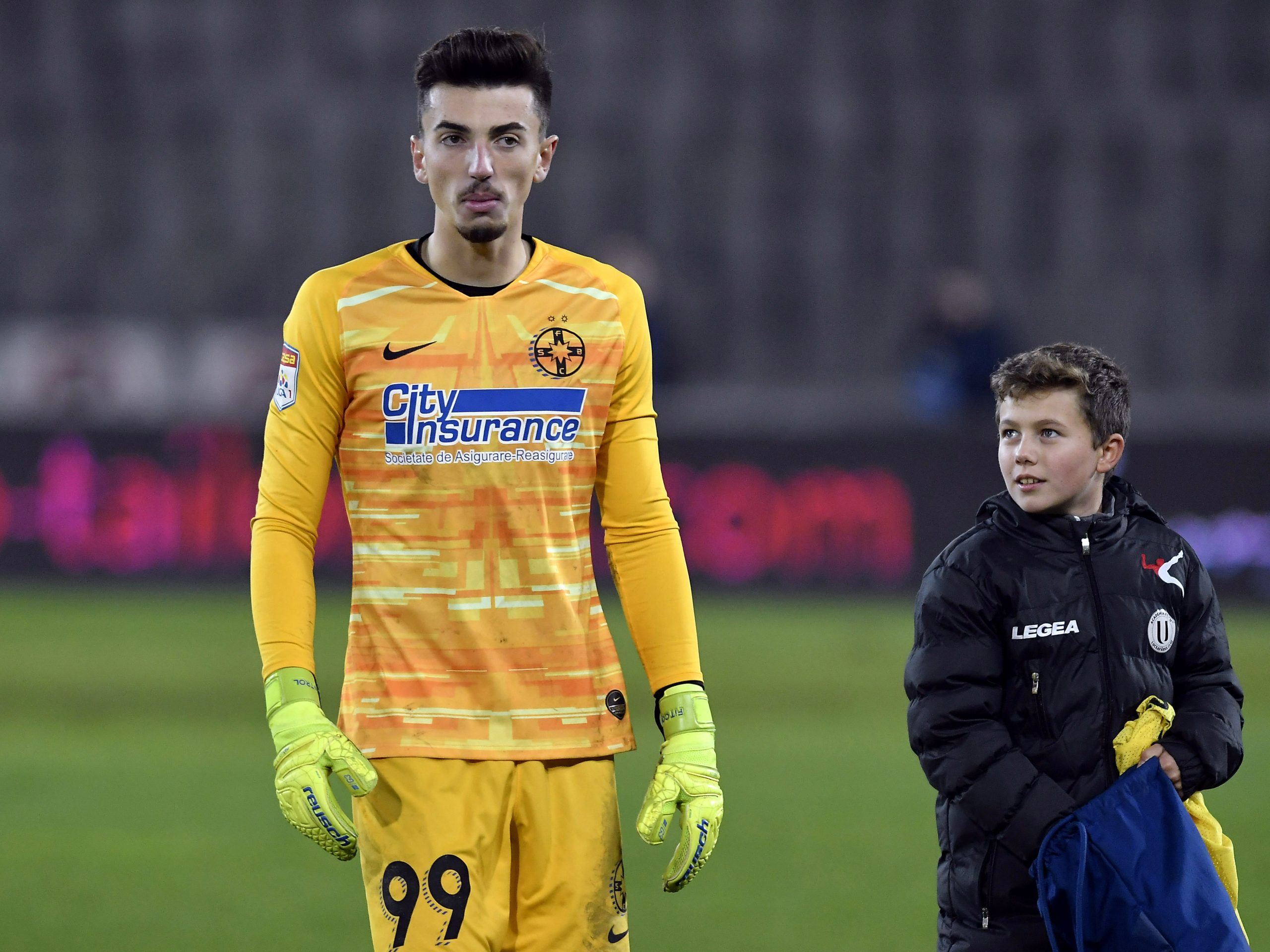 Andrei Vlad, soluție pentru poarta echipei naționale a României? Adi ...