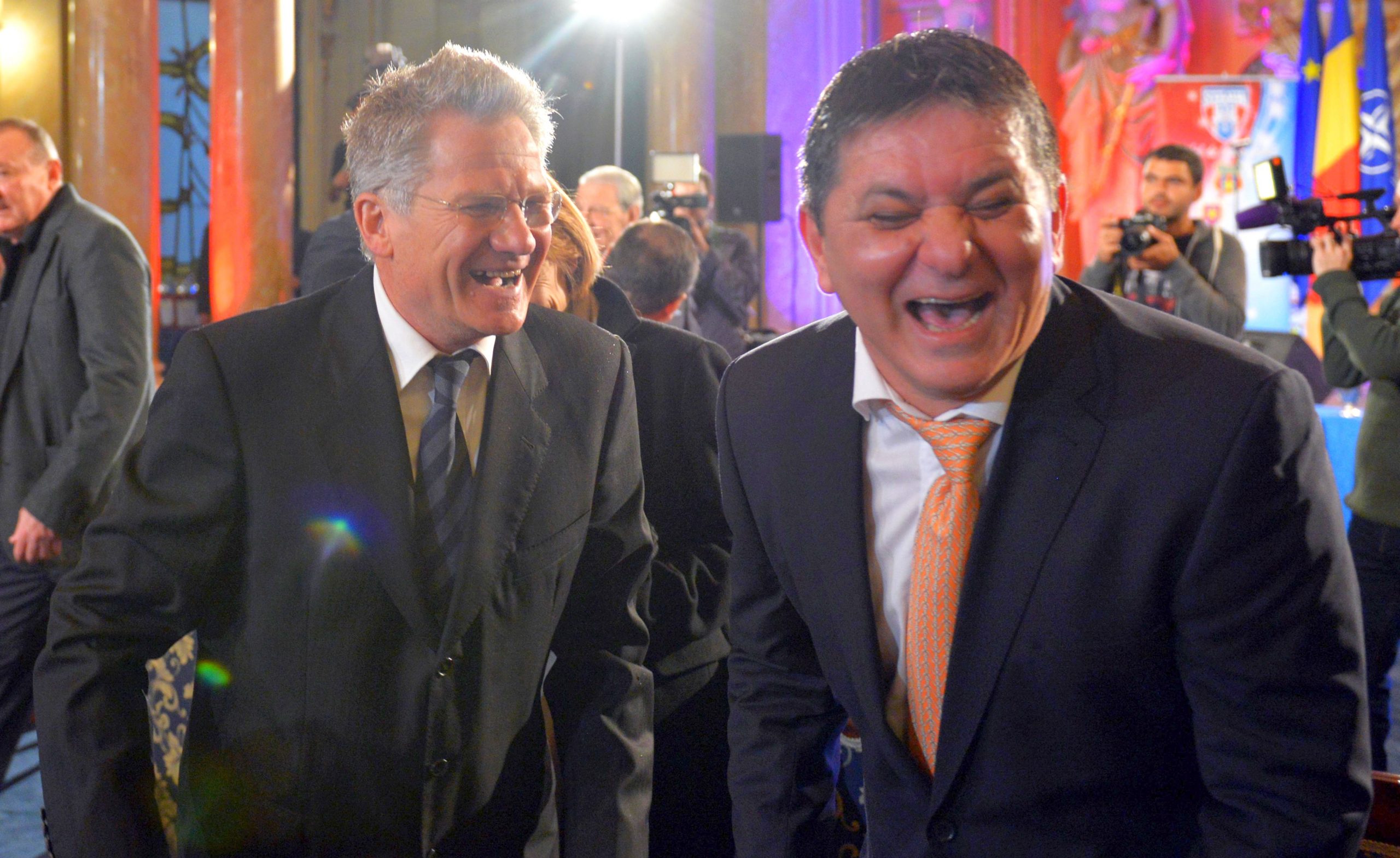 Explicație fabuloasă a victoriei unei națiuni! „Mă împiedic de minge ...