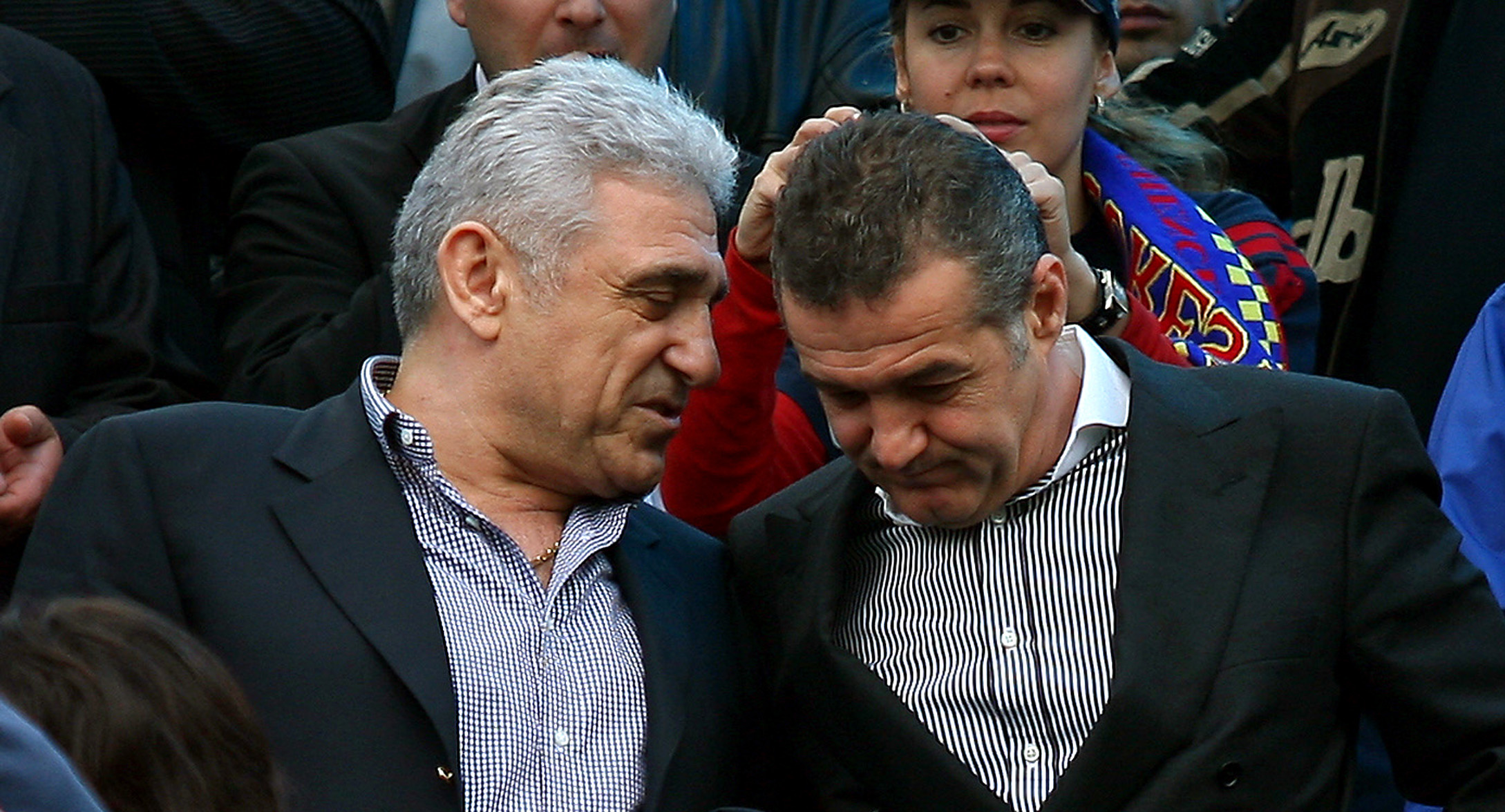 Apare un film despre Gigi Becali şi Giovanni Becali la jocuri de noroc