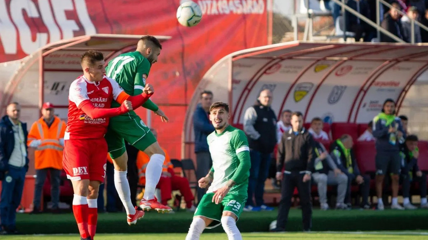 Alexandru Albu nu mai ajunge la FCSB. Fundașul a semnat cu altă echipă ...