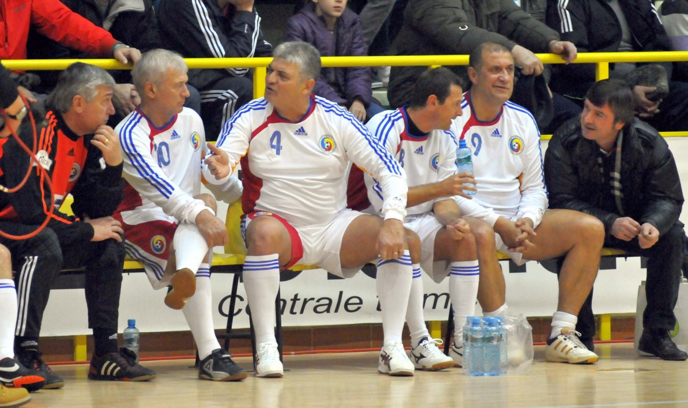 Dinamovistul Dorin Mateuț, la aniversare! Fosta Gheata de Aur ...