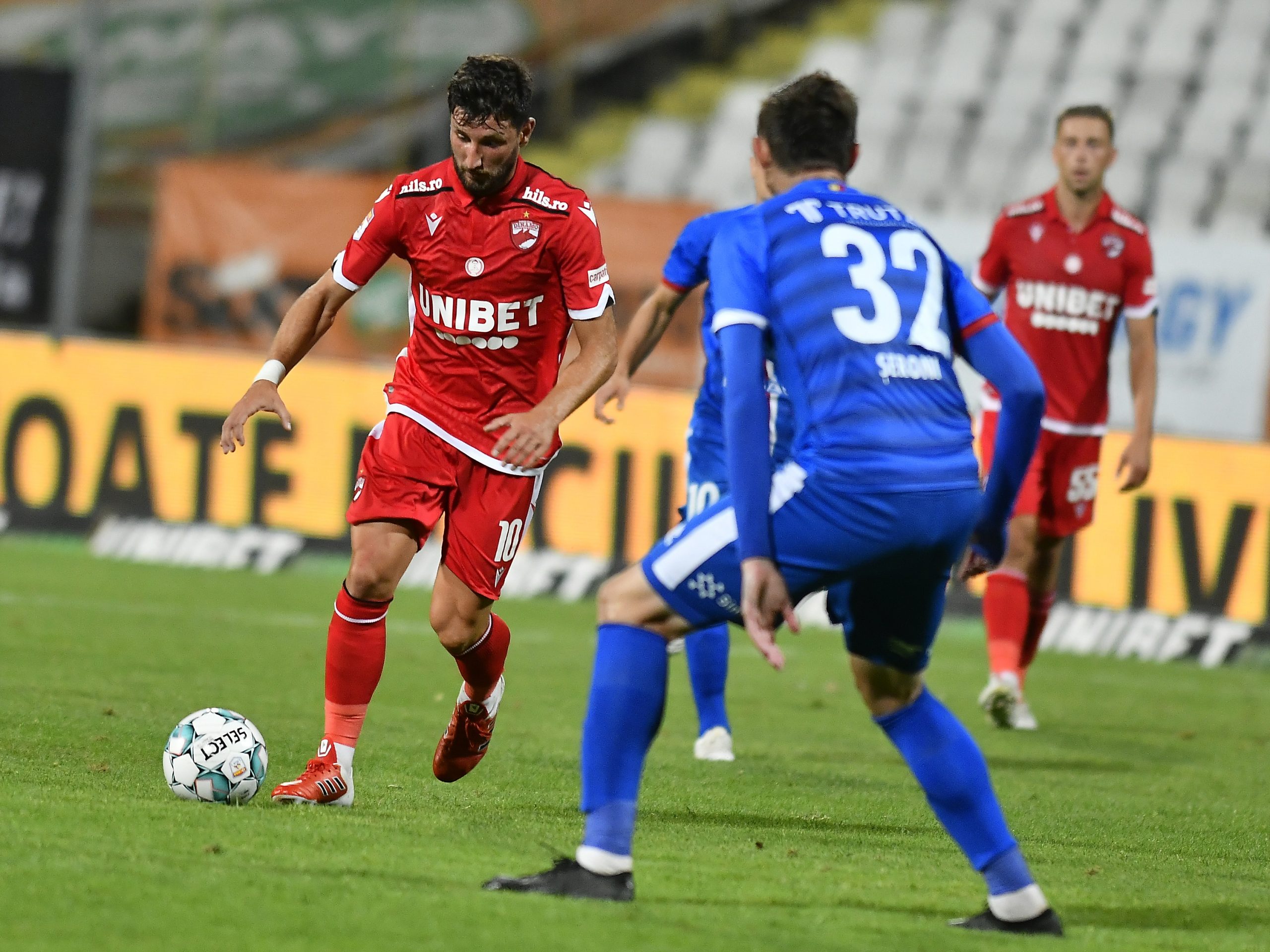 Îl mai ții minte pe Borja Valle, spaniolul devenit idol la Dinamo după ...